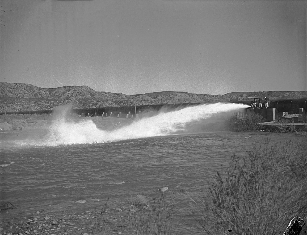 Los Angeles Aqueduct - Valley Rebellion